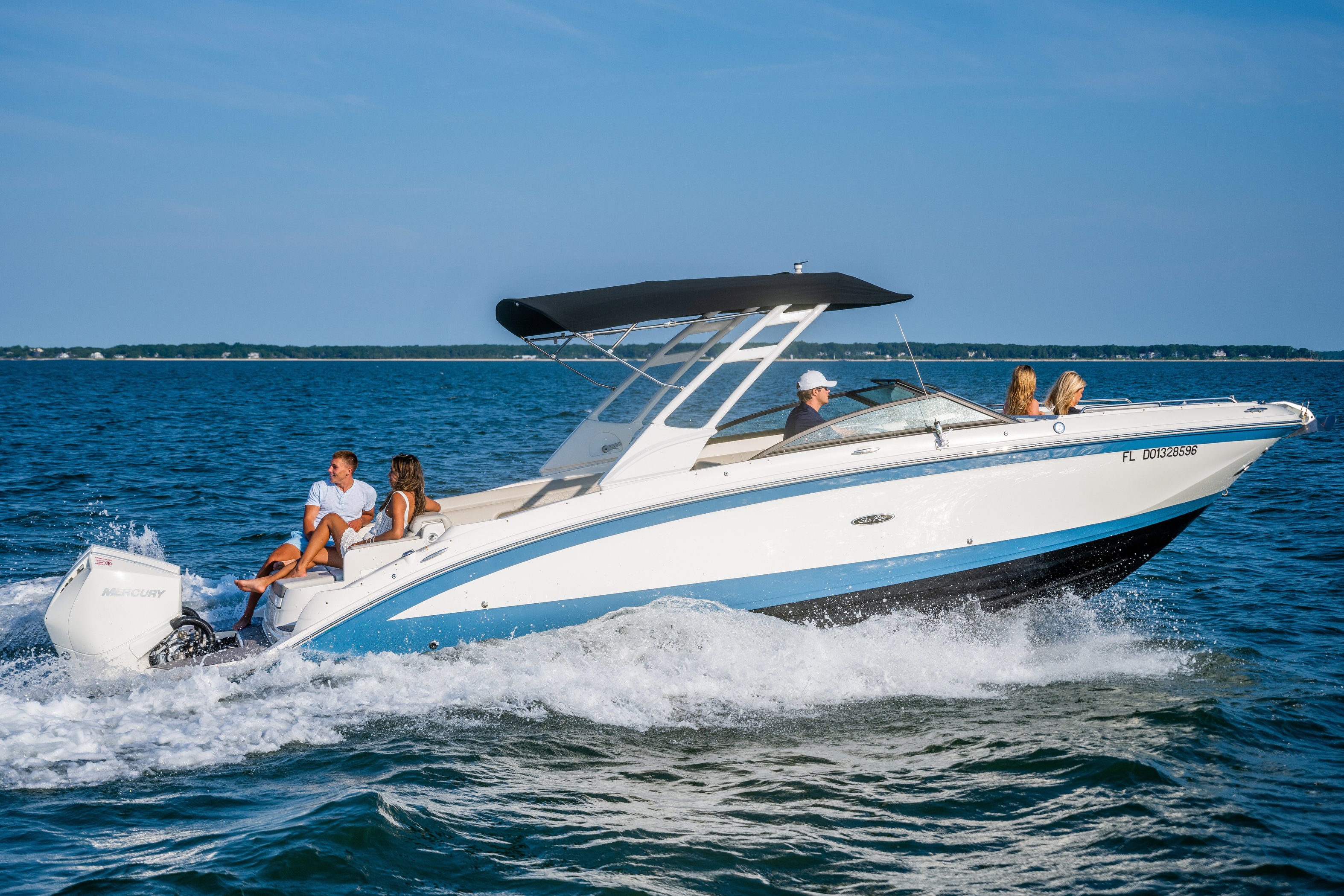 29' Sea Ray 290 | 2023 Speedboat with Bluetooth Stereo & Swim Platform