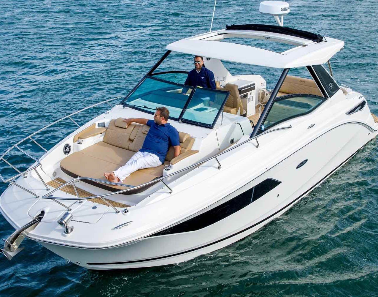 32' 2020 Sundancer + Seabob | Indoor-Outdoor Luxury With Ample Seating