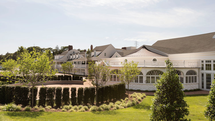 Unveiling Hampton Bays' Culinary Gem: The Terrace at Canoe Place Inn