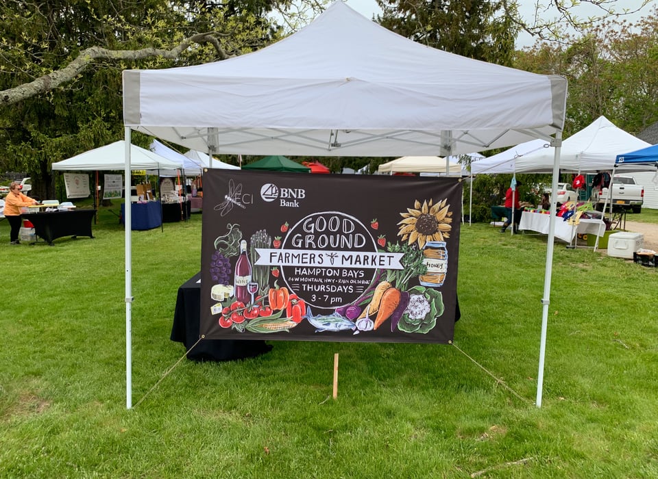 Exploring the Hamptons' Local Farmers Markets: A Guide to Seasonal Produce