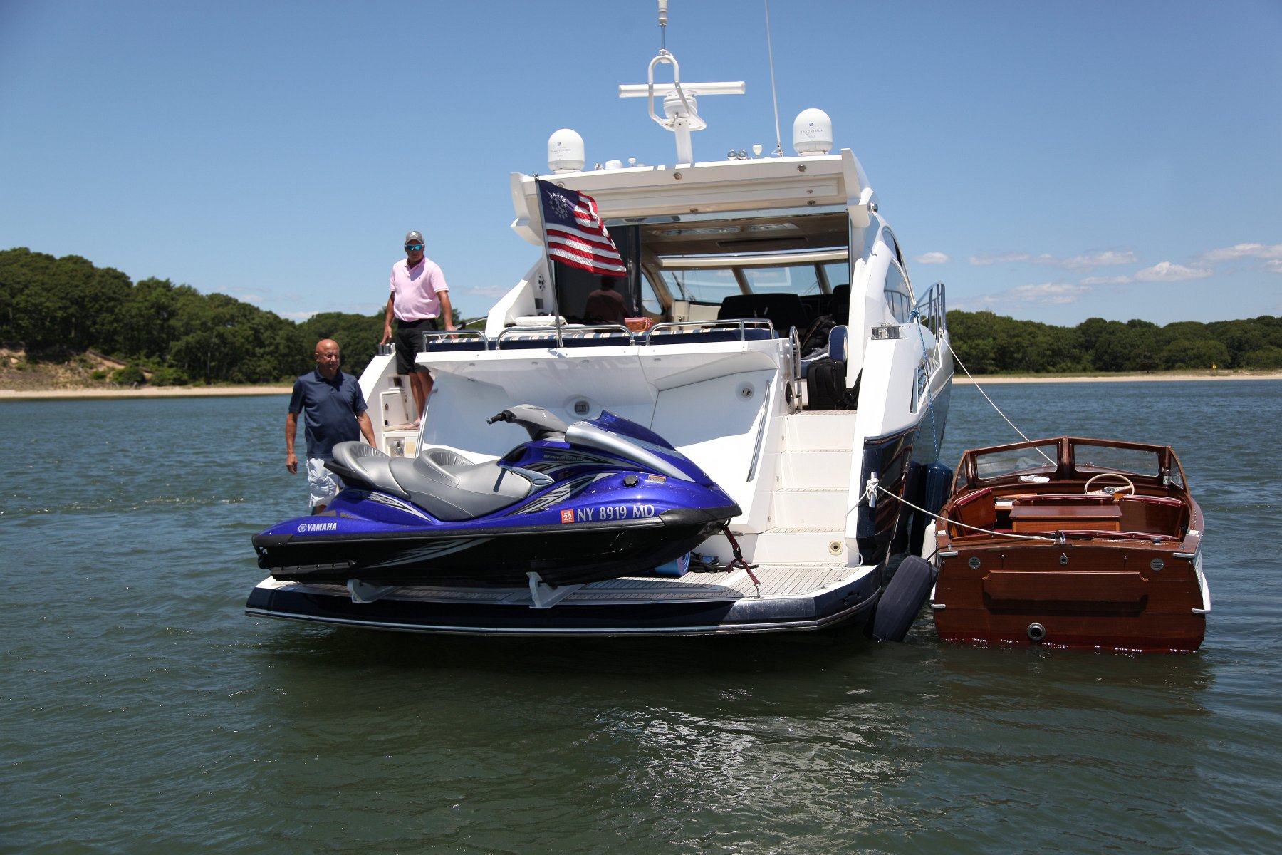 Hamptons Special Fleet | Surprising Boats Hamptons